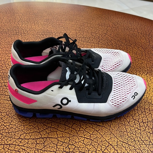 On Running | Shoes | Onrunning Cloudflash Men Racing Sneakers Cloudtec ...